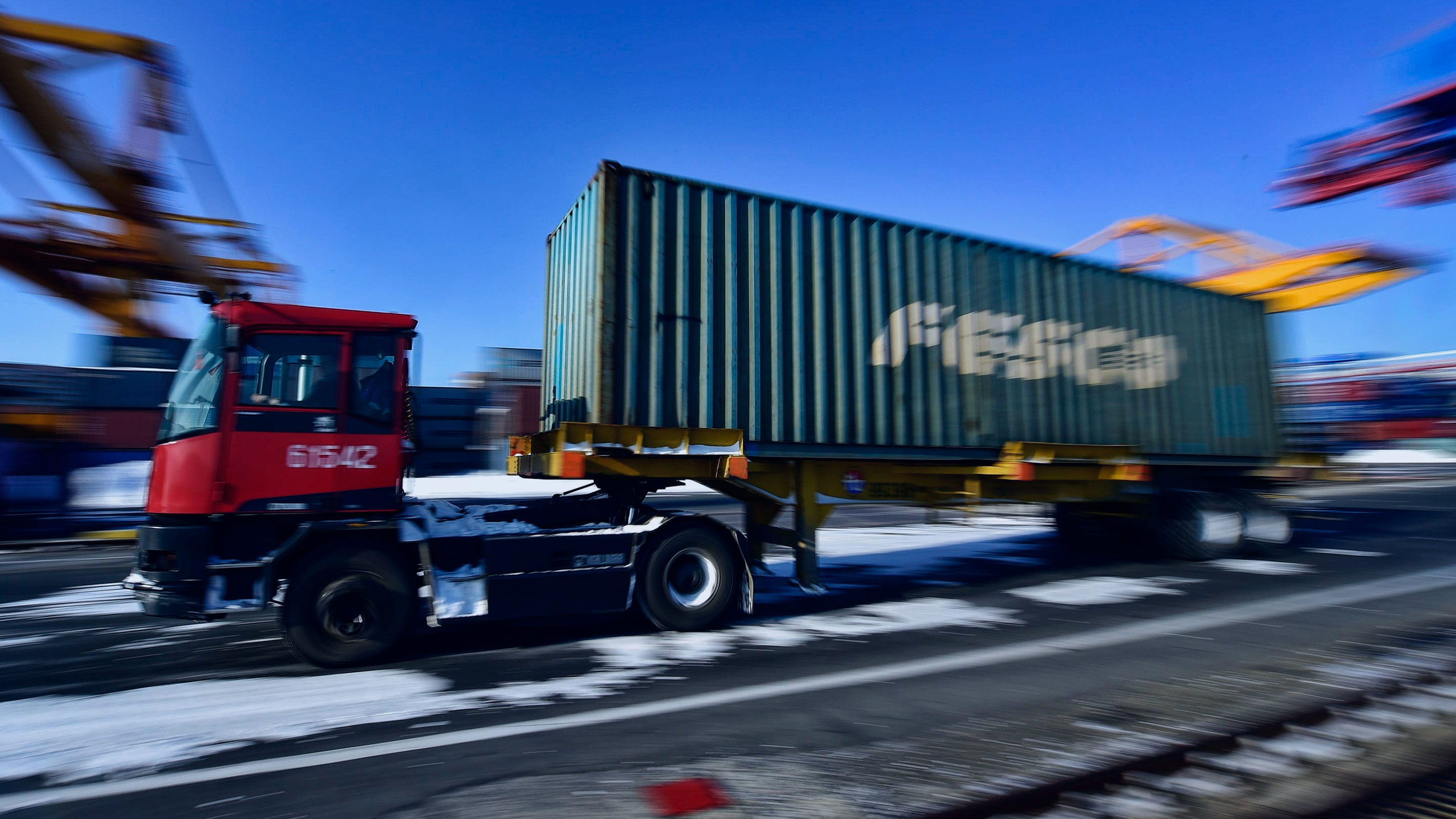 Automobile transportation of goods | FESCO Transportation Group